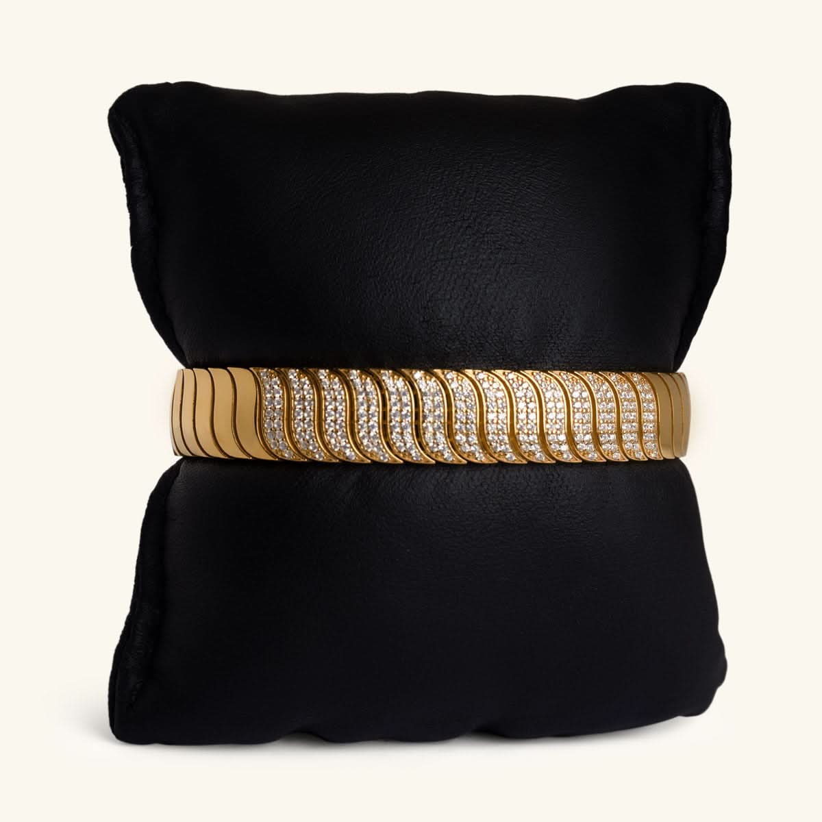 Elegant Gold Textured Bracelet – Nouri's Jewelry